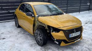 Yellow Peugeot 208 2023 in Jonava, with an engine capacity of 0.00 L and mileage of 16 thousand km for 8700 €, photo 3 on AUTOMOTO.COM.LV