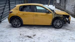 Yellow Peugeot 208 2023 in Jonava, with an engine capacity of 0.00 L and mileage of 16 thousand km for 8700 €, photo 12 on AUTOMOTO.COM.LV