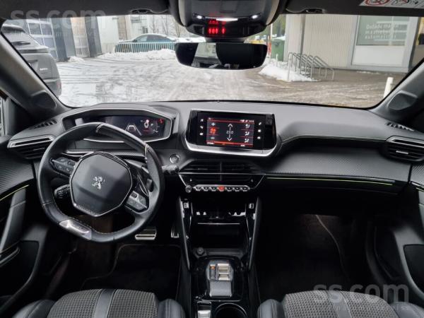 Yellow Peugeot 208 2023 in Riga, with an engine capacity of 1.20 L and mileage of 51 thousand km for 14500 €, photo 6 on AUTOMOTO.COM.LV