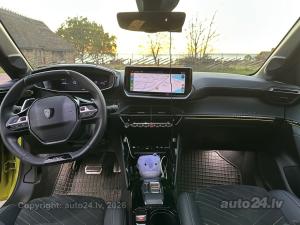 Yellow Peugeot 208 2024 in Tallinn, with an engine capacity of 1.20 L and mileage of 32 thousand km for 25000 €, photo 16 on AUTOMOTO.COM.LV