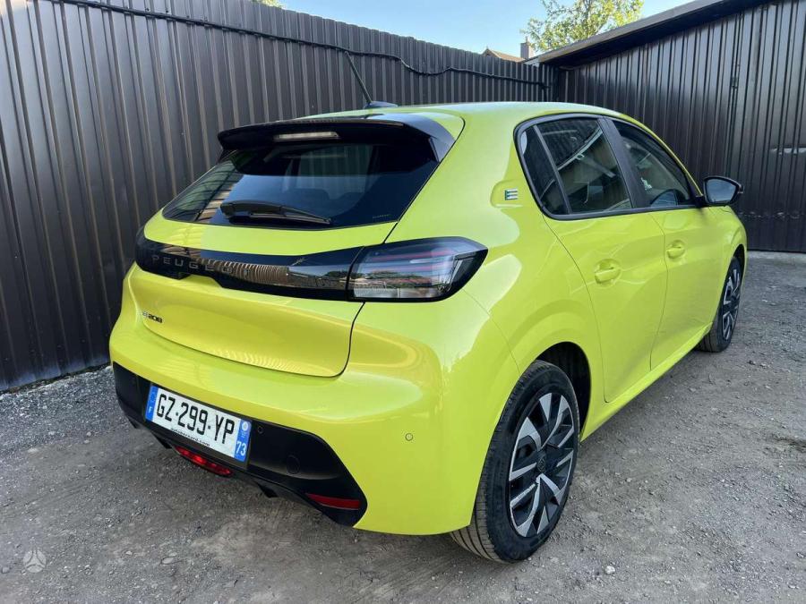 Dzeltens Peugeot 208 2024 Kauņa, ar dzinēja tilpumu 0.00 L un nobraukumu 13 tūkst. km par 10900 €, foto 7 vietnē AUTOMOTO.COM.LV
