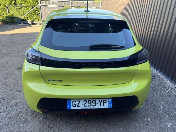 Dzeltens Peugeot 208 2024 Kauņa, ar dzinēja tilpumu 0.00 L un nobraukumu 13 tūkst. km par 10900 €, foto 8 vietnē AUTOMOTO.COM.LV