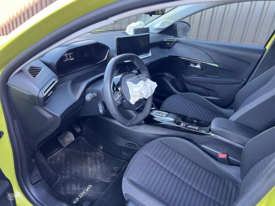 Dzeltens Peugeot 208 2024 Kauņa, ar dzinēja tilpumu 0.00 L un nobraukumu 13 tūkst. km par 10900 €, foto 10 vietnē AUTOMOTO.COM.LV