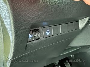 Dzeltens Peugeot 208 2024 Tallina, ar dzinēja tilpumu 1.20 L un nobraukumu 7 tūkst. km par 23490 €, foto 11 vietnē AUTOMOTO.COM.LV