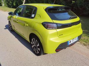 Dzeltens Peugeot 208 2024 Kauņa, ar dzinēja tilpumu 1.20 L un nobraukumu 37 tūkst. km par 6700 €, foto 16 vietnē AUTOMOTO.COM.LV