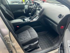 Smilšu krāsa Peugeot 3008 2011 Tartu, ar dzinēja tilpumu 1.60 L un nobraukumu 226 tūkst. km par 3690 €, foto 10 vietnē AUTOMOTO.COM.LV