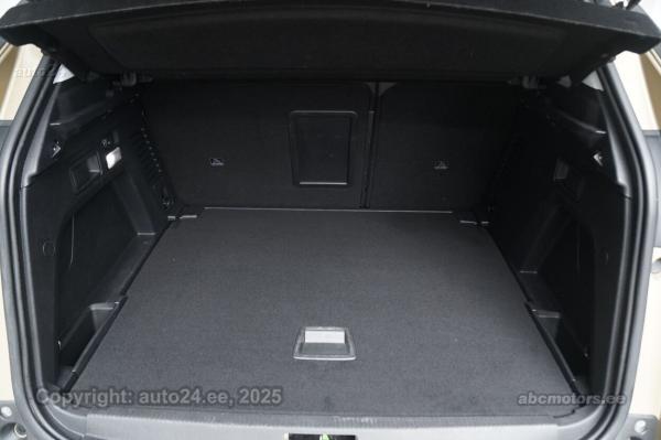 Smilšu krāsa Peugeot 3008 2017 Tallina, ar dzinēja tilpumu 1.20 L un nobraukumu 153 tūkst. km par 13990 €, foto 11 vietnē AUTOMOTO.COM.LV