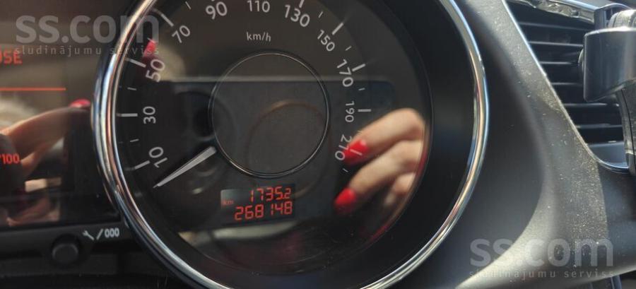 Melns Peugeot 3008 2009 Rīga, ar dzinēja tilpumu 2.00 L un nobraukumu 268 tūkst. km par 4700 €, foto 3 vietnē AUTOMOTO.COM.LV