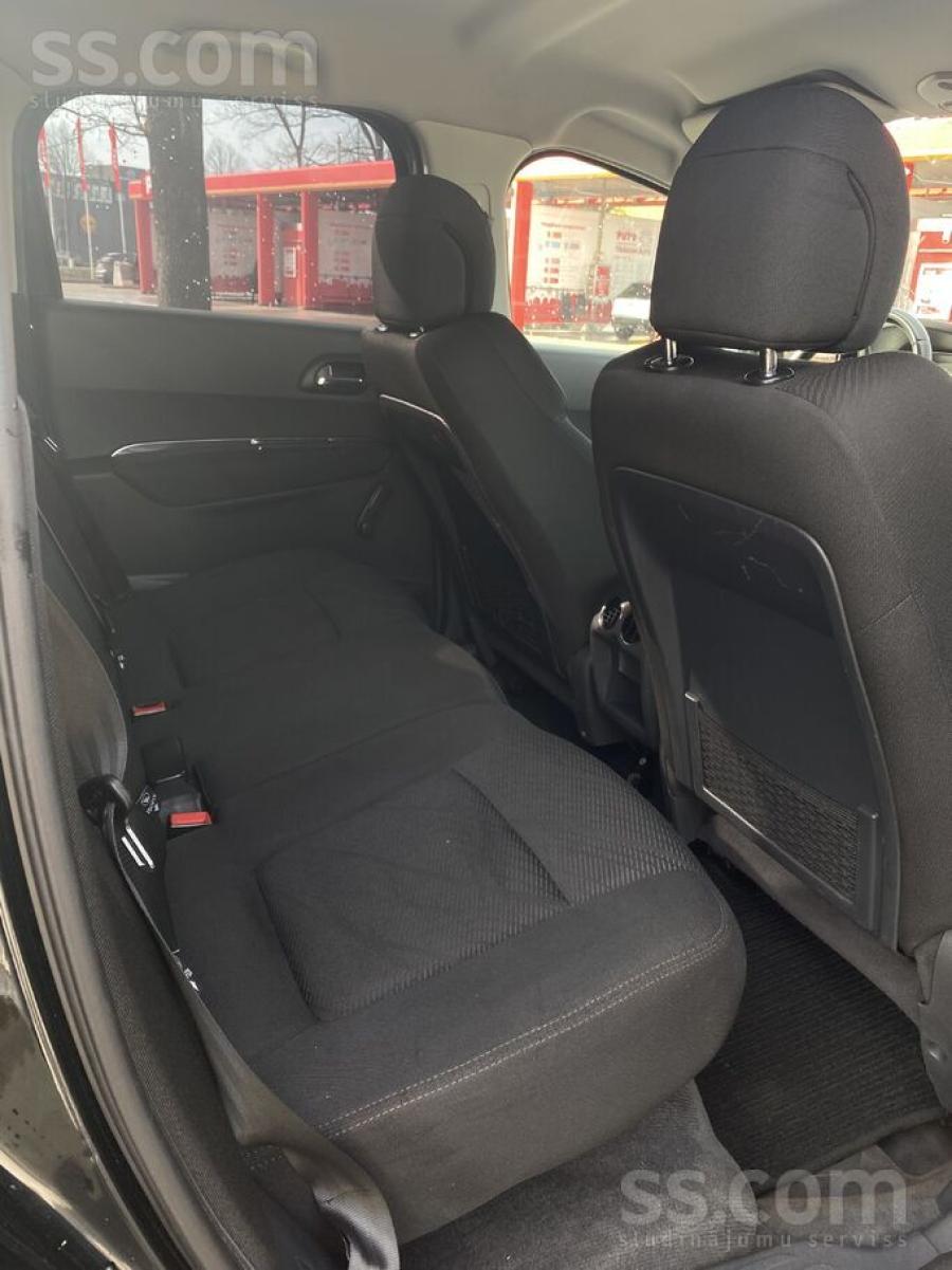 Melns Peugeot 3008 2009 Rīga, ar dzinēja tilpumu 1.60 L un nobraukumu 316 tūkst. km par 2500 €, foto 6 vietnē AUTOMOTO.COM.LV