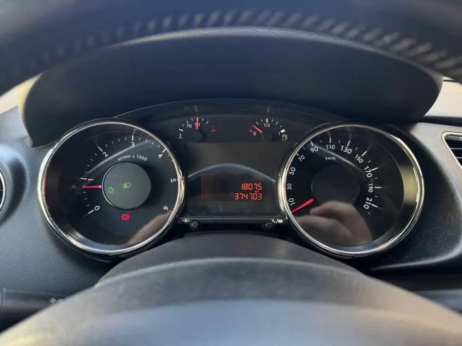Черный Пежо 3008 2010 в Елгава, объемом двигателя 1.60 л и пробегом 378 тыс. км за 2390 €, фото 18 на AUTOMOTO.COM.LV