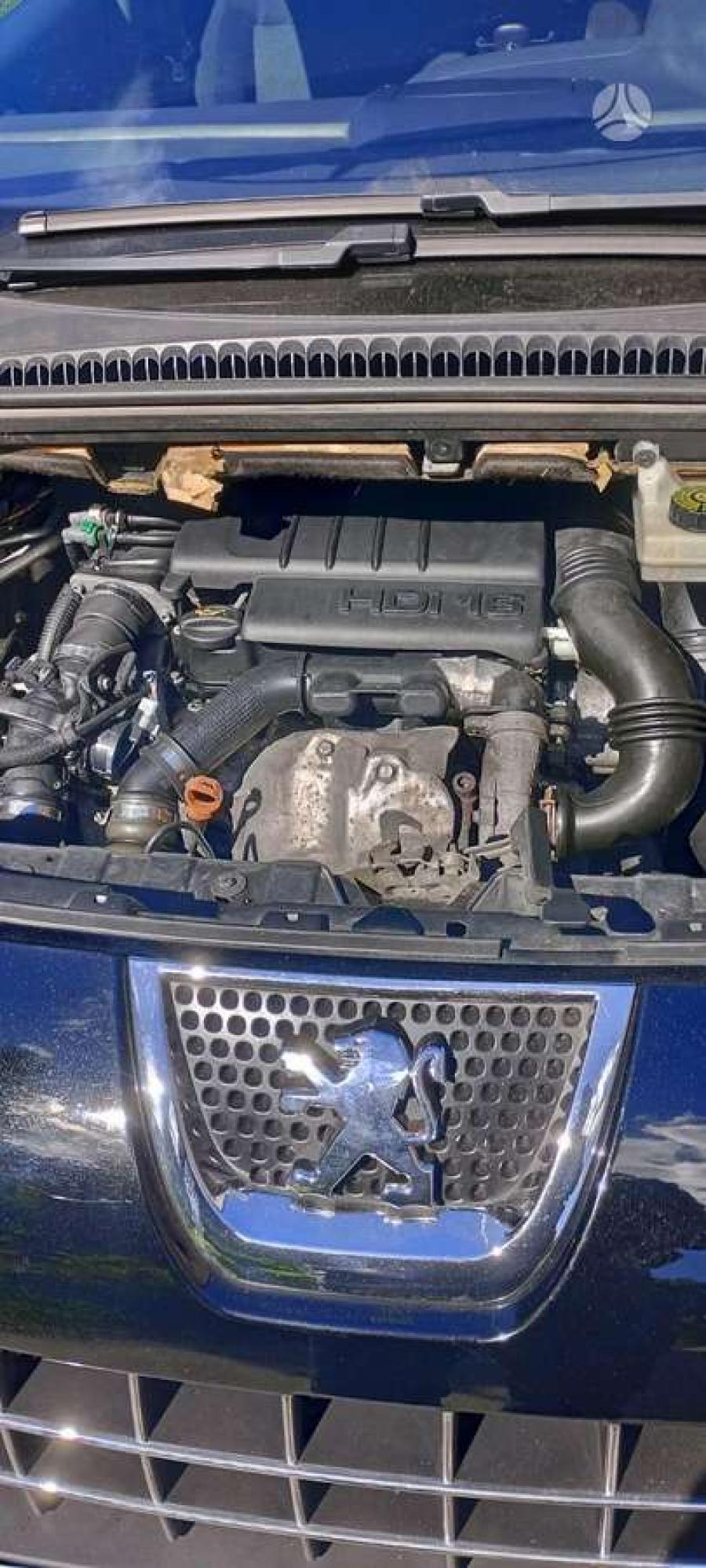 Melns Peugeot 3008 2010 Viļņa, ar dzinēja tilpumu 1.56 L un nobraukumu 194 tūkst. km par 3800 €, foto 1 vietnē AUTOMOTO.COM.LV