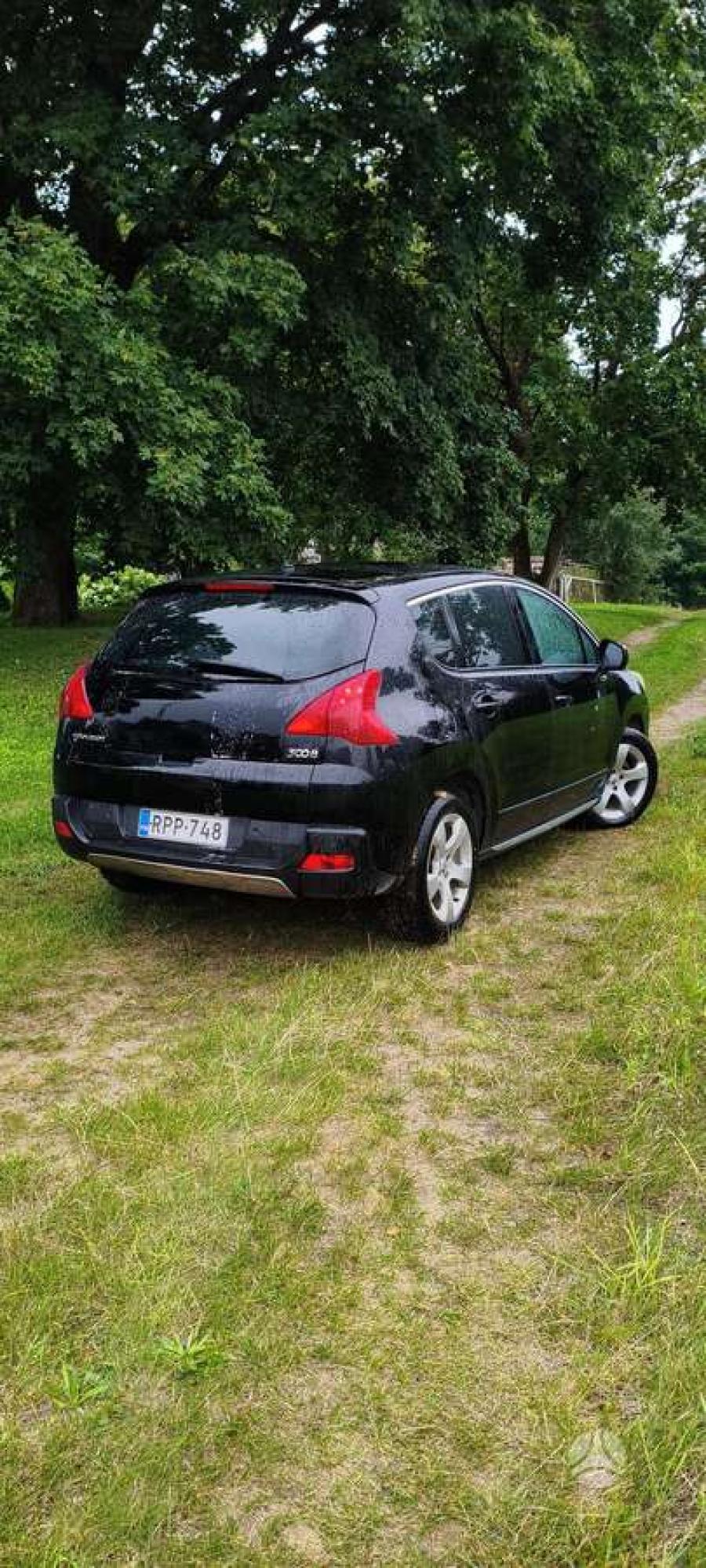 Black Peugeot 3008 2010 in Kelme, with an engine capacity of 1.56 L and mileage of 268 thousand km for 2700 €, photo 4 on AUTOMOTO.COM.LV