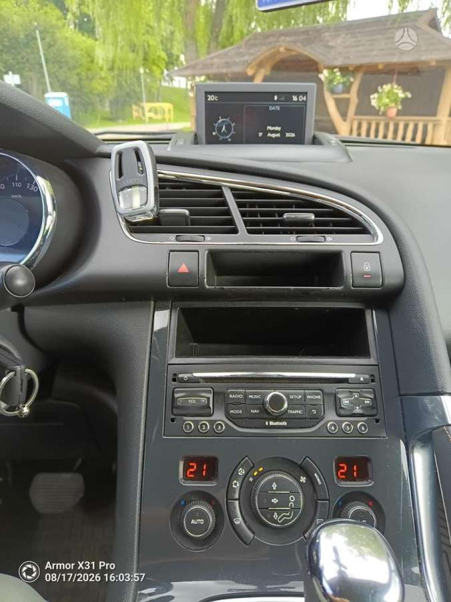 Melns Peugeot 3008 2010 Tauragė, ar dzinēja tilpumu 1.56 L un nobraukumu 278 tūkst. km par 4200 €, foto 9 vietnē AUTOMOTO.COM.LV