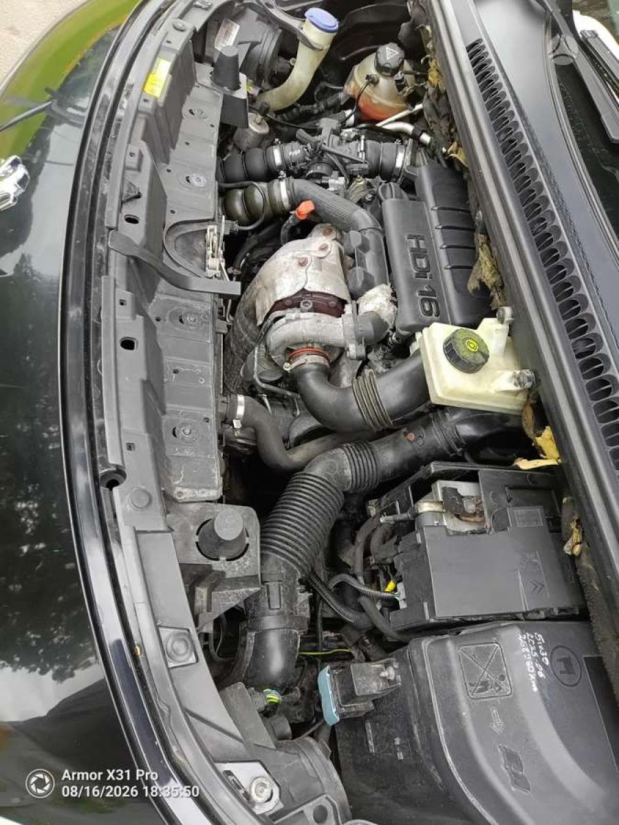 Melns Peugeot 3008 2010 Tauragė, ar dzinēja tilpumu 1.56 L un nobraukumu 278 tūkst. km par 4200 €, foto 18 vietnē AUTOMOTO.COM.LV