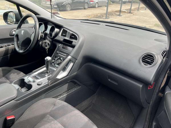 Melns Peugeot 3008 2010 Kauņa, ar dzinēja tilpumu 1.56 L un nobraukumu 100 tūkst. km par 4300 €, foto 9 vietnē AUTOMOTO.COM.LV