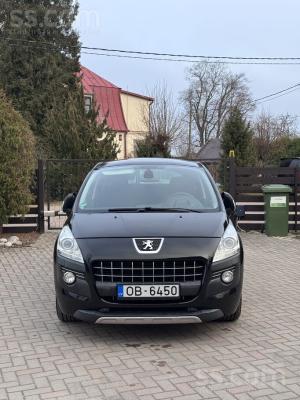 Black Peugeot 3008 2011 in Ogre, with an engine capacity of 2.00 L and mileage of 285 thousand km for 5250 €, photo 4 on AUTOMOTO.COM.LV