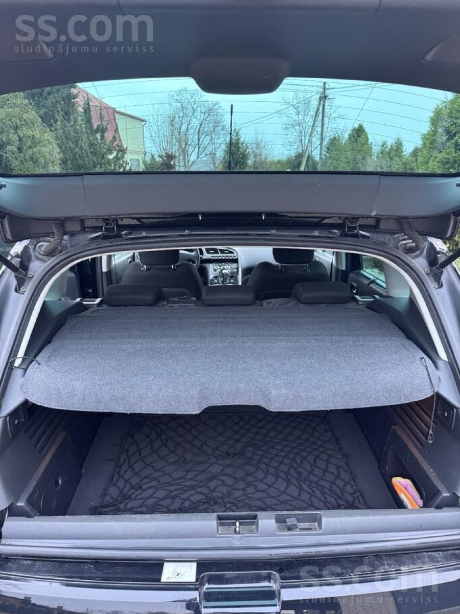 Black Peugeot 3008 2011 in Ogre, with an engine capacity of 2.00 L and mileage of 285 thousand km for 5250 €, photo 24 on AUTOMOTO.COM.LV