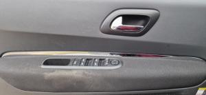 Melns Peugeot 3008 2011 Rīga, ar dzinēja tilpumu 1.60 L un nobraukumu 199 tūkst. km par 5550 €, foto 22 vietnē AUTOMOTO.COM.LV