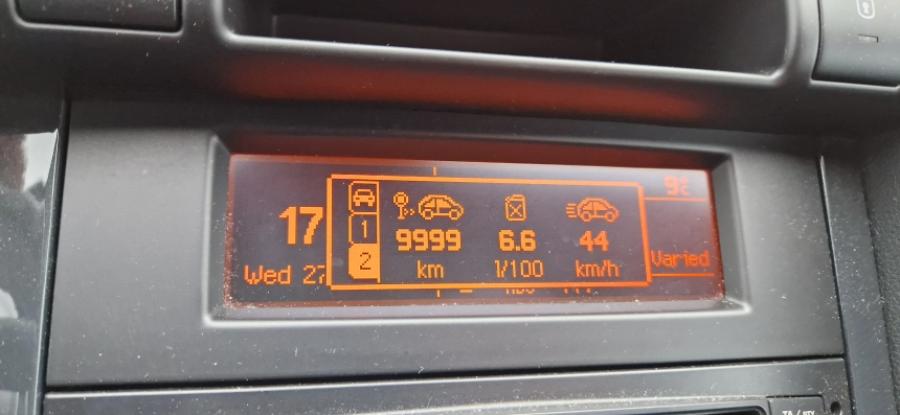 Melns Peugeot 3008 2011 Rīga, ar dzinēja tilpumu 1.60 L un nobraukumu 199 tūkst. km par 5550 €, foto 23 vietnē AUTOMOTO.COM.LV