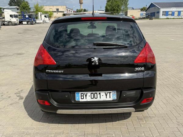 Melns Peugeot 3008 2011 Tauragė, ar dzinēja tilpumu 1.56 L un nobraukumu 245 tūkst. km par 3700 €, foto 6 vietnē AUTOMOTO.COM.LV
