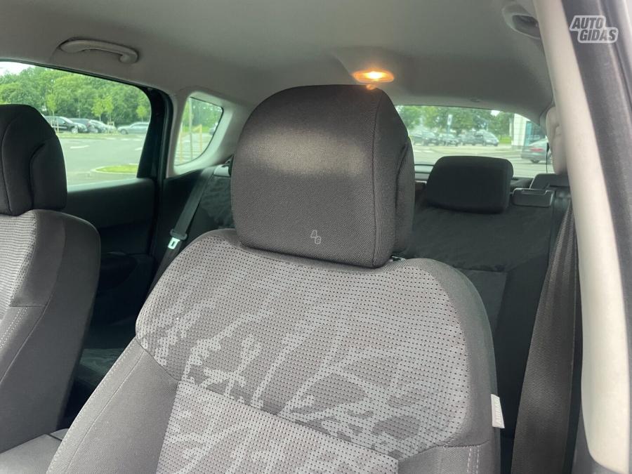 Melns Peugeot 3008 2011 Kauņa, ar dzinēja tilpumu 1.60 L un nobraukumu 303 tūkst. km par 3500 €, foto 22 vietnē AUTOMOTO.COM.LV