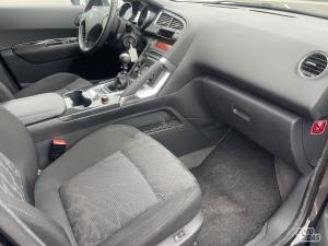 Melns Peugeot 3008 2011 Kauņa, ar dzinēja tilpumu 1.60 L un nobraukumu 303 tūkst. km par 3500 €, foto 23 vietnē AUTOMOTO.COM.LV