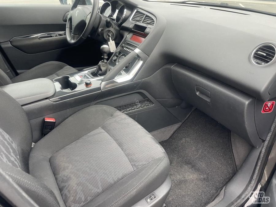 Melns Peugeot 3008 2011 Kauņa, ar dzinēja tilpumu 1.60 L un nobraukumu 303 tūkst. km par 3500 €, foto 23 vietnē AUTOMOTO.COM.LV