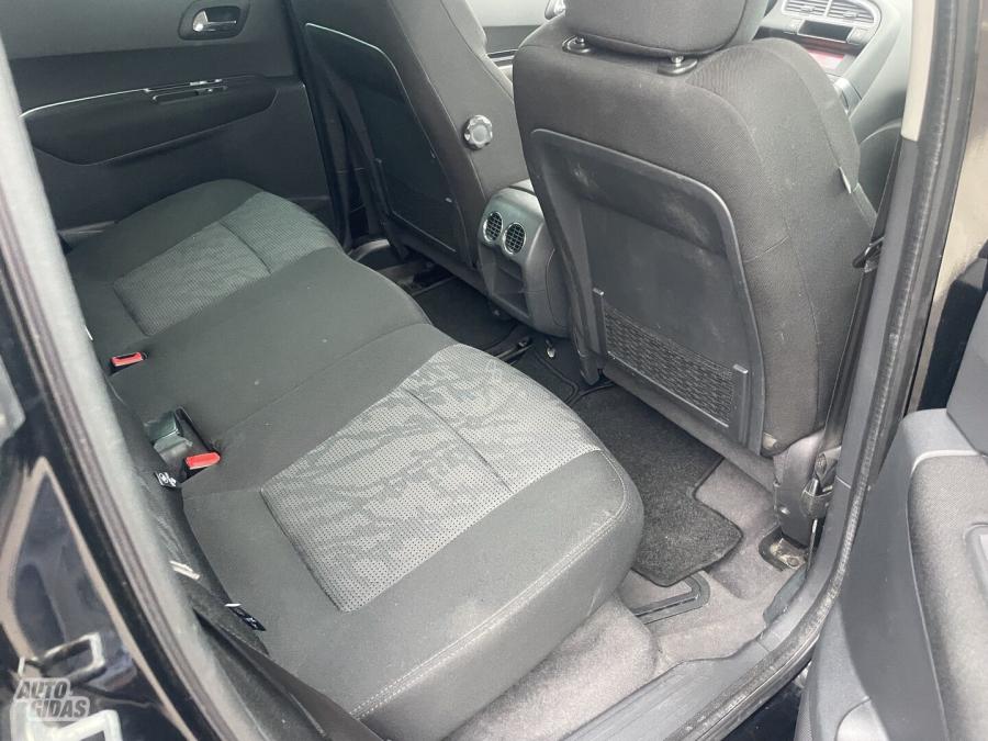 Melns Peugeot 3008 2011 Kauņa, ar dzinēja tilpumu 1.60 L un nobraukumu 303 tūkst. km par 3500 €, foto 26 vietnē AUTOMOTO.COM.LV