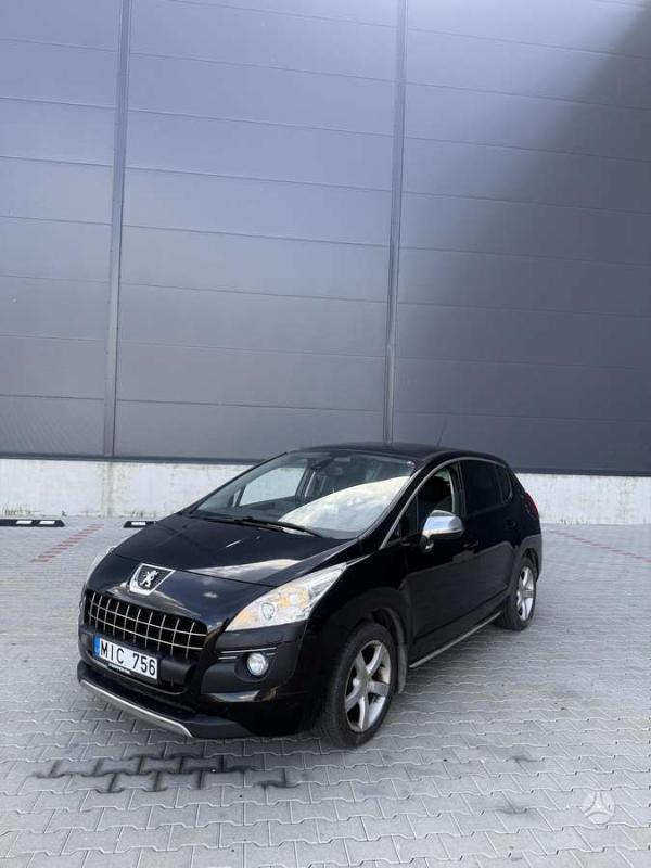 Black Peugeot 3008 2011 in Siauliai, with an engine capacity of 1.56 L and mileage of 290 thousand km for 3750 €, photo 2 on AUTOMOTO.COM.LV