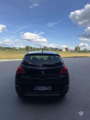 Black Peugeot 3008 2011 in Siauliai, with an engine capacity of 1.56 L and mileage of 290 thousand km for 3750 €, photo 5 on AUTOMOTO.COM.LV