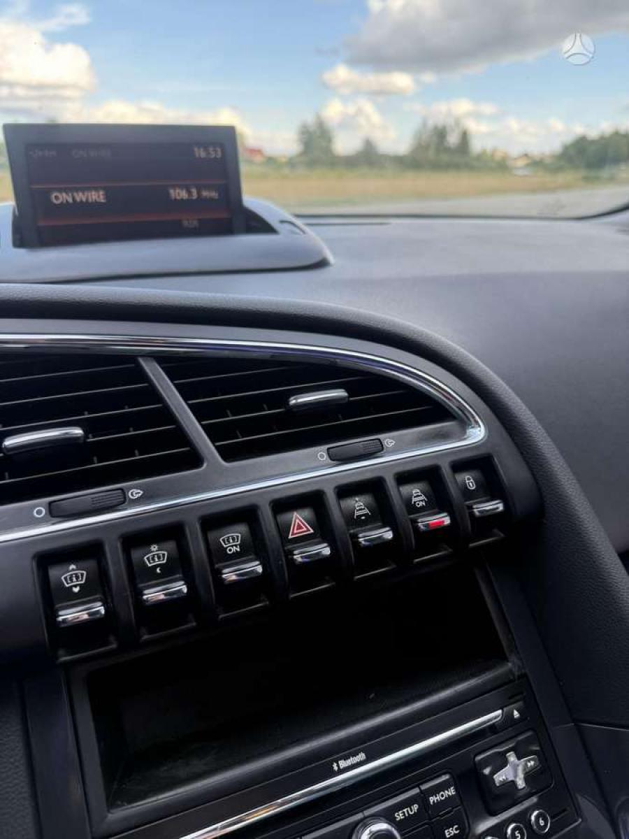 Black Peugeot 3008 2011 in Siauliai, with an engine capacity of 1.56 L and mileage of 290 thousand km for 3750 €, photo 13 on AUTOMOTO.COM.LV