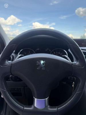Black Peugeot 3008 2011 in Siauliai, with an engine capacity of 1.56 L and mileage of 290 thousand km for 3750 €, photo 14 on AUTOMOTO.COM.LV
