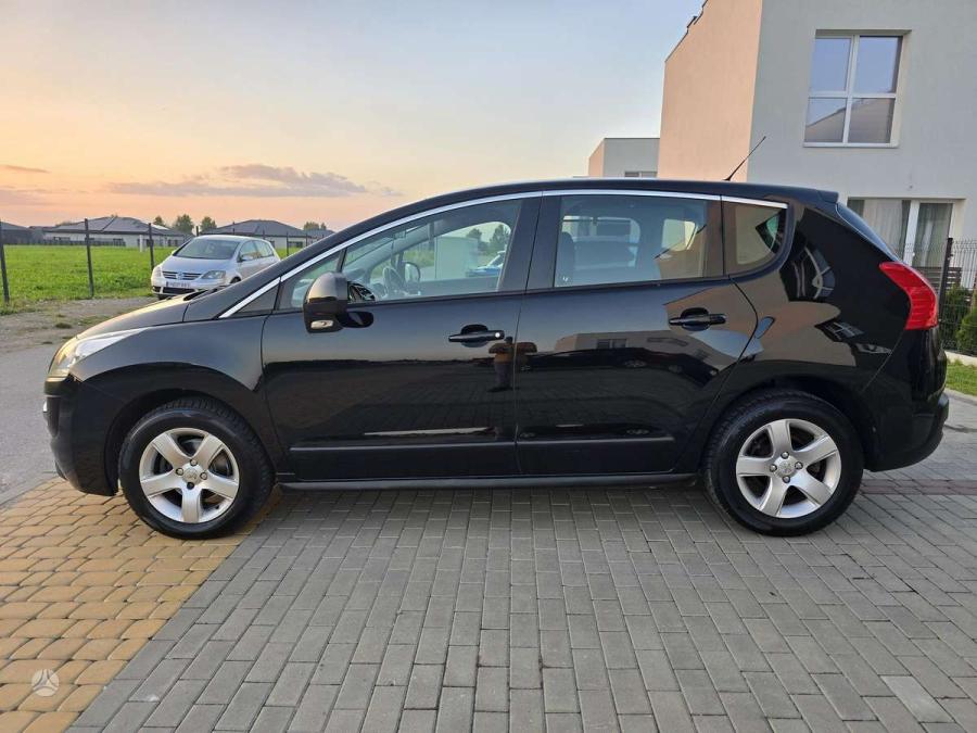 Black Peugeot 3008 2011 in Kaunas, with an engine capacity of 1.56 L and mileage of 270 thousand km for 3600 €, photo 8 on AUTOMOTO.COM.LV