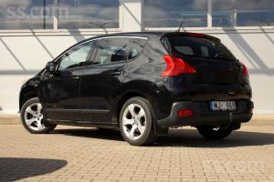 Black Peugeot 3008 2012 in Riga, with an engine capacity of 2.00 L and mileage of 0 thousand km for 3495 €, photo 5 on AUTOMOTO.COM.LV