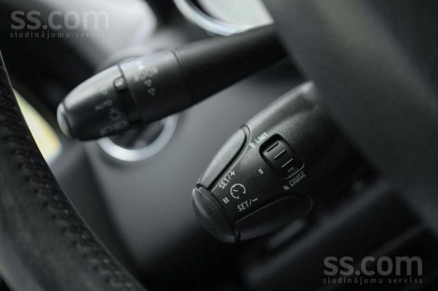 Black Peugeot 3008 2012 in Riga, with an engine capacity of 2.00 L and mileage of 0 thousand km for 3495 €, photo 13 on AUTOMOTO.COM.LV