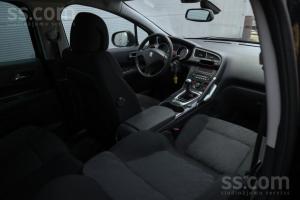 Black Peugeot 3008 2012 in Riga, with an engine capacity of 2.00 L and mileage of 0 thousand km for 3495 €, photo 19 on AUTOMOTO.COM.LV