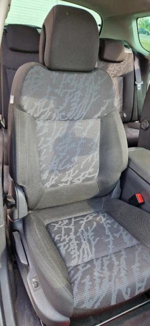 Black Peugeot 3008 2012 in Riga, with an engine capacity of 2.00 L and mileage of 278 thousand km for 5450 €, photo 24 on AUTOMOTO.COM.LV