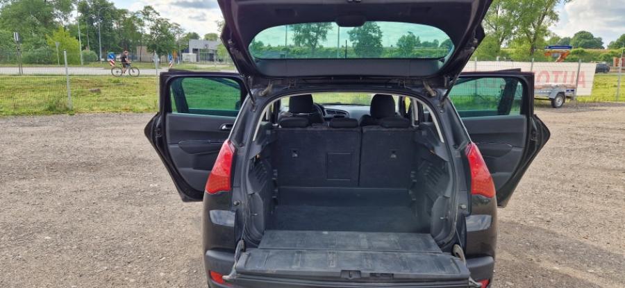 Black Peugeot 3008 2012 in Riga, with an engine capacity of 2.00 L and mileage of 278 thousand km for 5450 €, photo 26 on AUTOMOTO.COM.LV