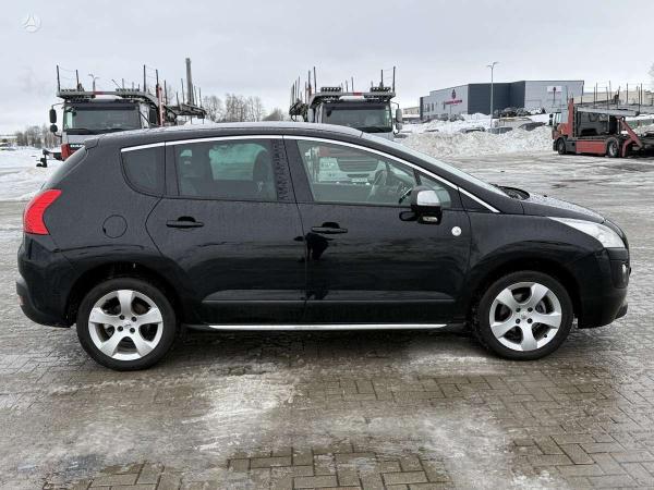 Black Peugeot 3008 2013 in Taurage, with an engine capacity of 1.56 L and mileage of 247 thousand km for 4300 €, photo 8 on AUTOMOTO.COM.LV