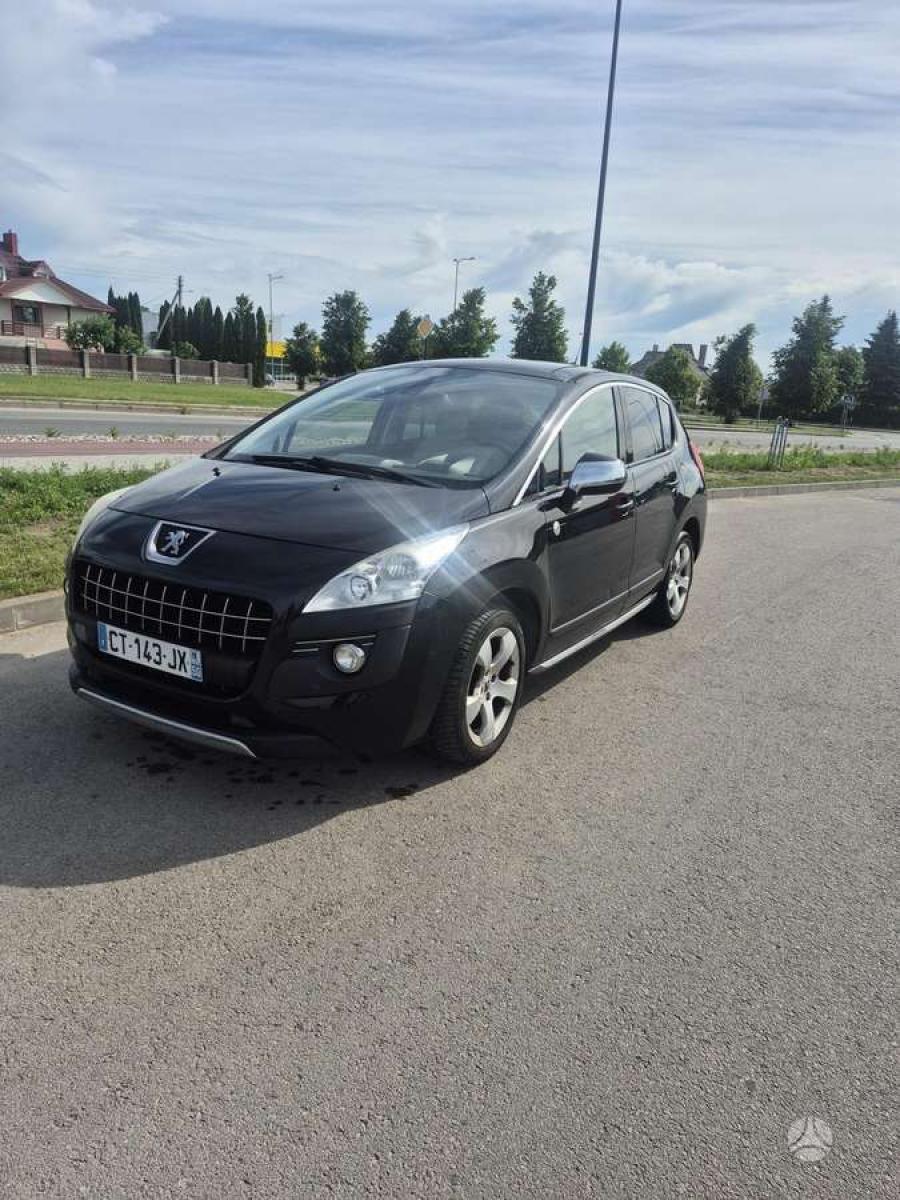 Black Peugeot 3008 2013 in Taurage, with an engine capacity of 2.00 L and mileage of 273 thousand km for 3900 €, photo 1 on AUTOMOTO.COM.LV