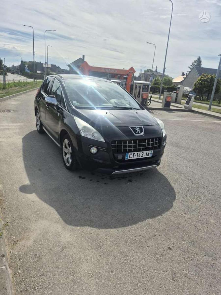 Black Peugeot 3008 2013 in Taurage, with an engine capacity of 2.00 L and mileage of 273 thousand km for 3900 €, photo 3 on AUTOMOTO.COM.LV
