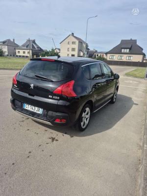 Black Peugeot 3008 2013 in Taurage, with an engine capacity of 2.00 L and mileage of 273 thousand km for 3900 €, photo 7 on AUTOMOTO.COM.LV