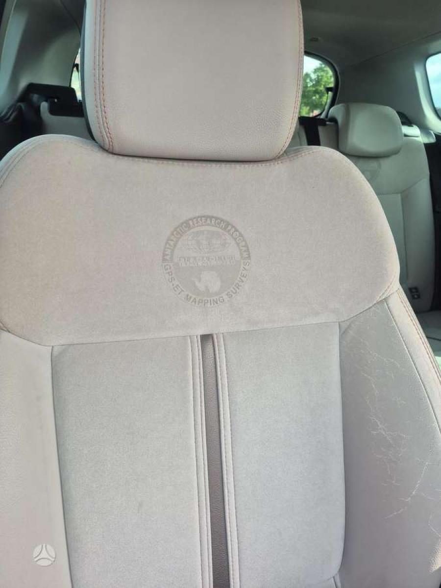 Black Peugeot 3008 2013 in Taurage, with an engine capacity of 2.00 L and mileage of 273 thousand km for 3900 €, photo 10 on AUTOMOTO.COM.LV