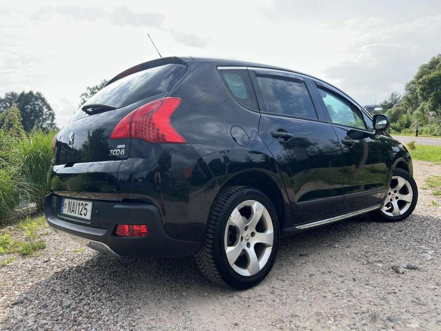 Melns Peugeot 3008 2013 Viļņa, ar dzinēja tilpumu 1.56 L un nobraukumu 295 tūkst. km par 2100 €, foto 6 vietnē AUTOMOTO.COM.LV