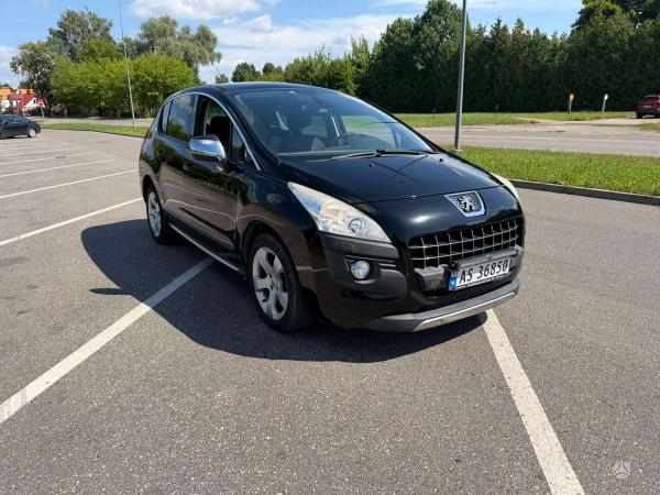 Melns Peugeot 3008 2013 Panevēža, ar dzinēja tilpumu 1.56 L un nobraukumu 195 tūkst. km par 3600 €, foto 2 vietnē AUTOMOTO.COM.LV