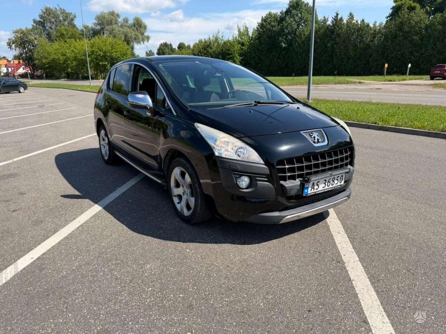 Black Peugeot 3008 2013 in Panevezys, with an engine capacity of 1.56 L and mileage of 195 thousand km for 3600 €, photo 3 on AUTOMOTO.COM.LV