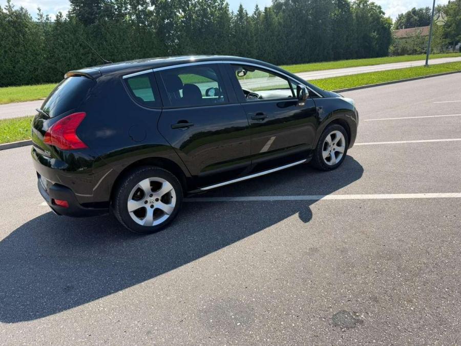 Black Peugeot 3008 2013 in Panevezys, with an engine capacity of 1.56 L and mileage of 195 thousand km for 3600 €, photo 5 on AUTOMOTO.COM.LV