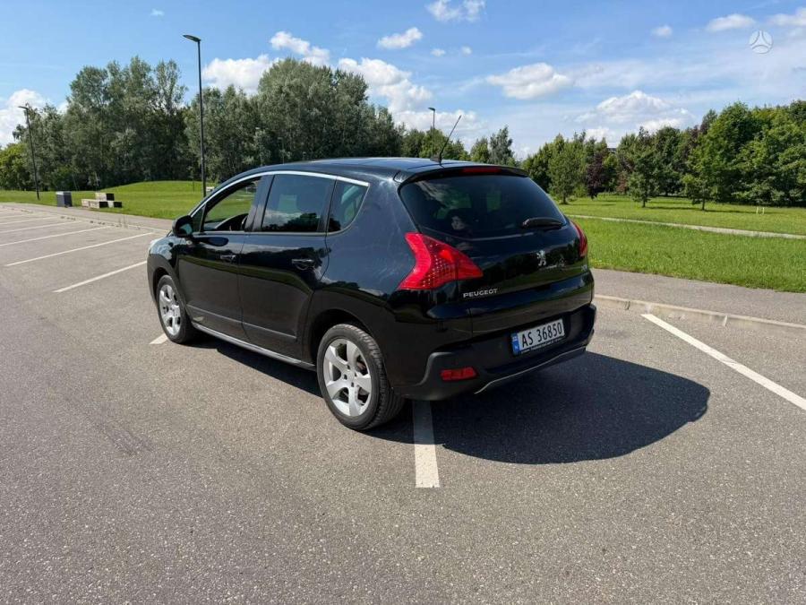 Black Peugeot 3008 2013 in Panevezys, with an engine capacity of 1.56 L and mileage of 195 thousand km for 3600 €, photo 7 on AUTOMOTO.COM.LV