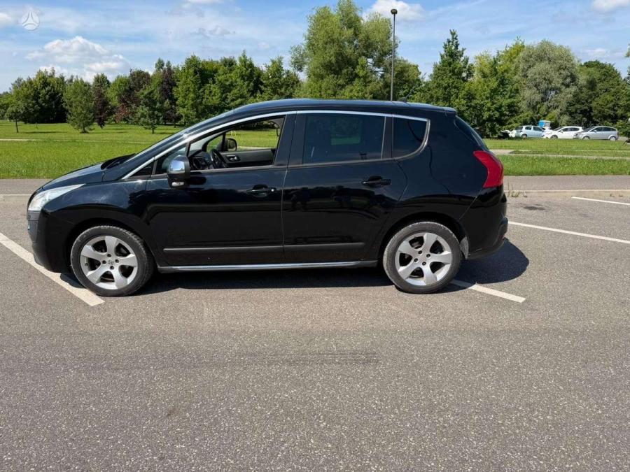 Black Peugeot 3008 2013 in Panevezys, with an engine capacity of 1.56 L and mileage of 195 thousand km for 3600 €, photo 8 on AUTOMOTO.COM.LV
