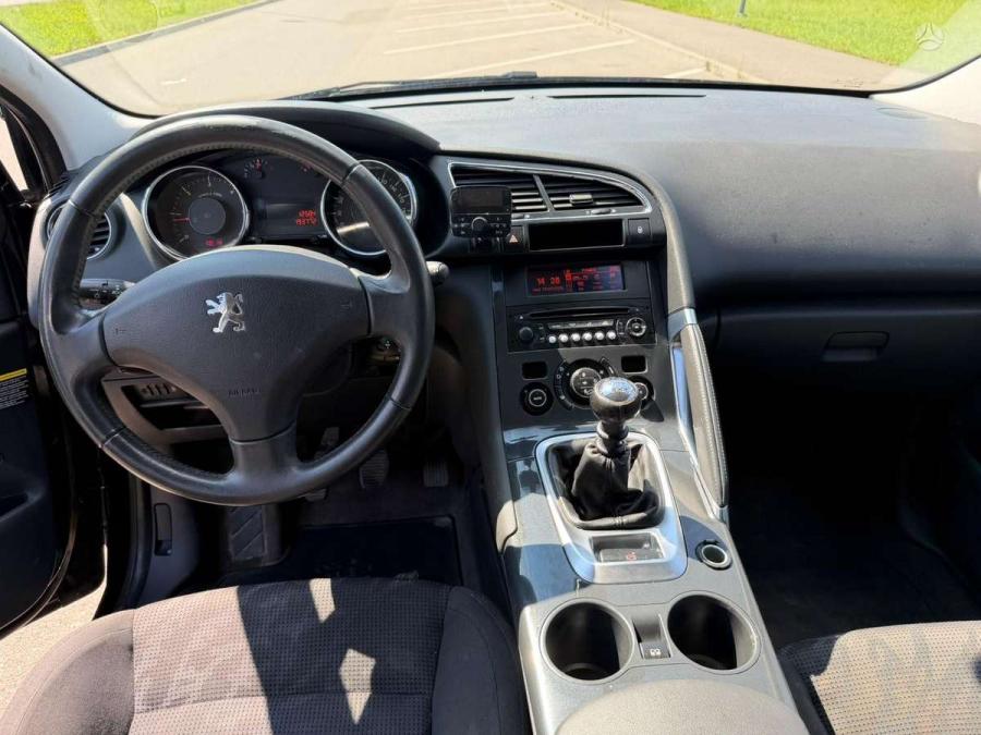 Black Peugeot 3008 2013 in Panevezys, with an engine capacity of 1.56 L and mileage of 195 thousand km for 3600 €, photo 9 on AUTOMOTO.COM.LV